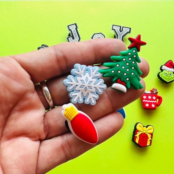 CROCS | Accessories | Christmas Holiday Crocs Shoe Charms 6pcs W Led ...